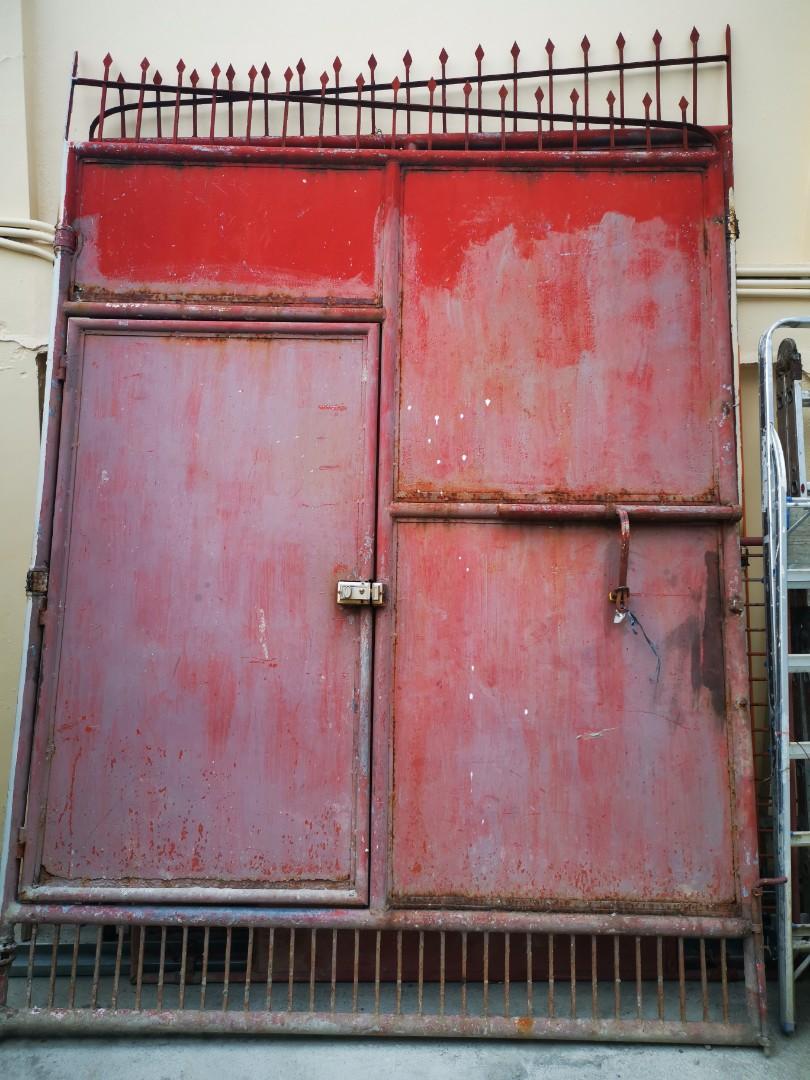 Big Red gate, Furniture & Home Living, Security & Locks, Locks, Doors ...