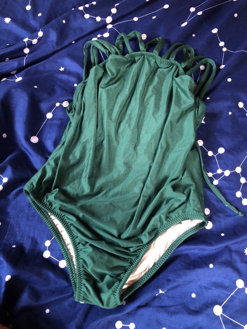 Emerald green swimsuit, Women's Fashion, Swimwear, Bikinis & Swimsuits ...