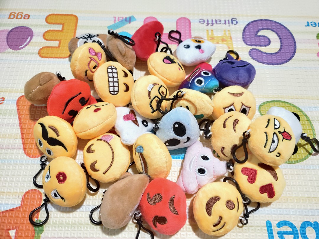 Emoji keychains/ smiley face keychains, Hobbies & Toys, Toys & Games on ...