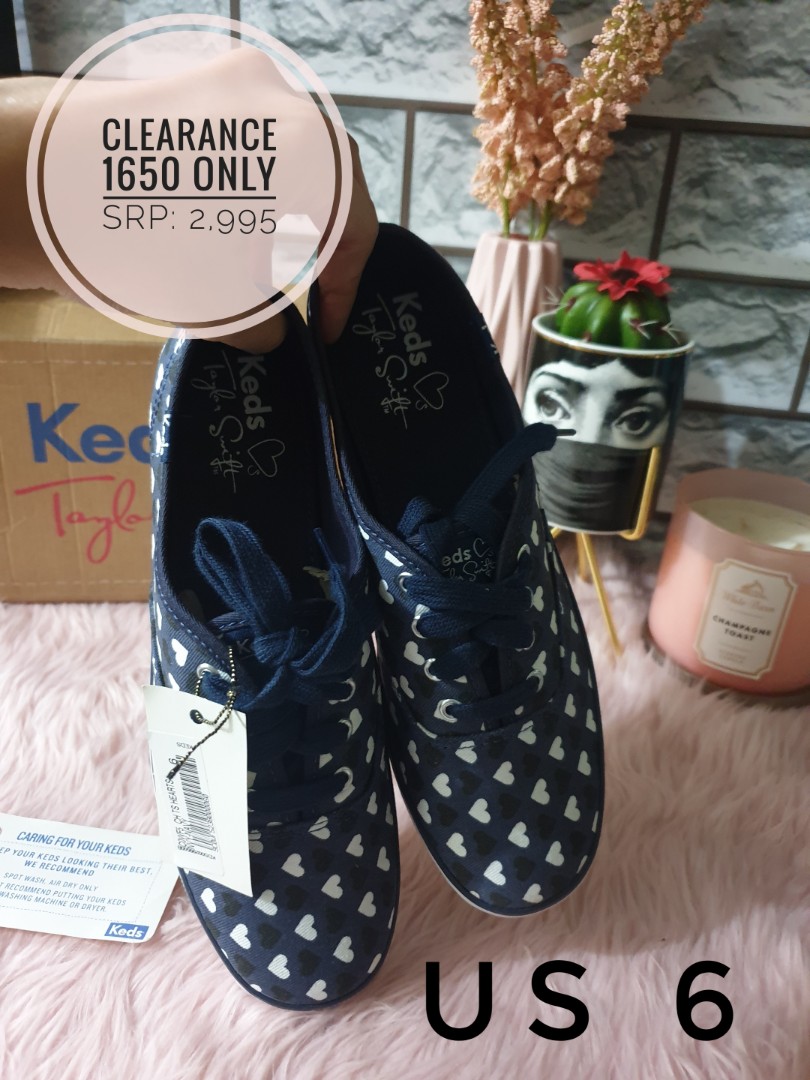 Keds taylor swift sweet hearts shoes, Women's Fashion, Footwear ...