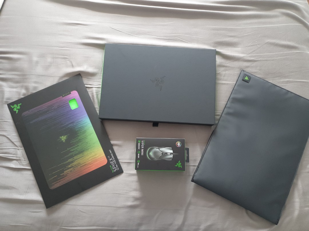 RAZOR BLADE 15 ADV 240HZ WITH OPTICAL KEYBOARD, Computers & Tech, Parts ...