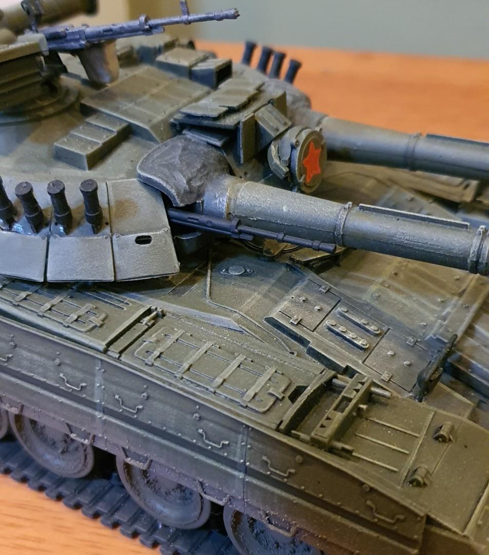 Red alert 1 heavy tank 1/35, Hobbies & Toys, Toys & Games on Carousell