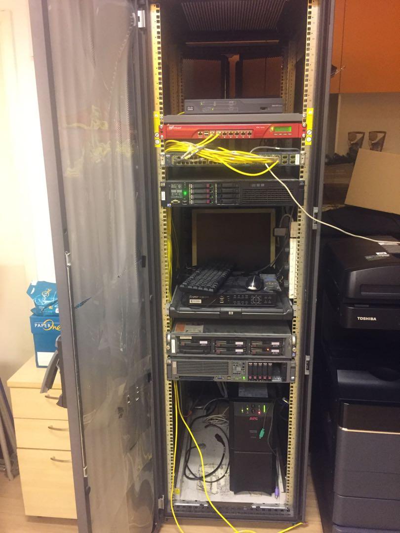 HP Server Rack, Computers & Tech, Parts & Accessories, Networking on ...