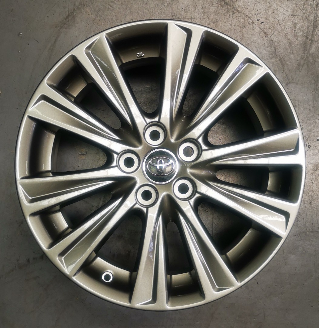 Used 18" Original Toyota Rims, Car Accessories, Tyres & Rims on Carousell