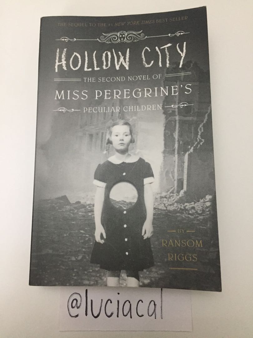 Hollow City by Ransom Riggs, Hobbies & Toys, Books & Magazines ...