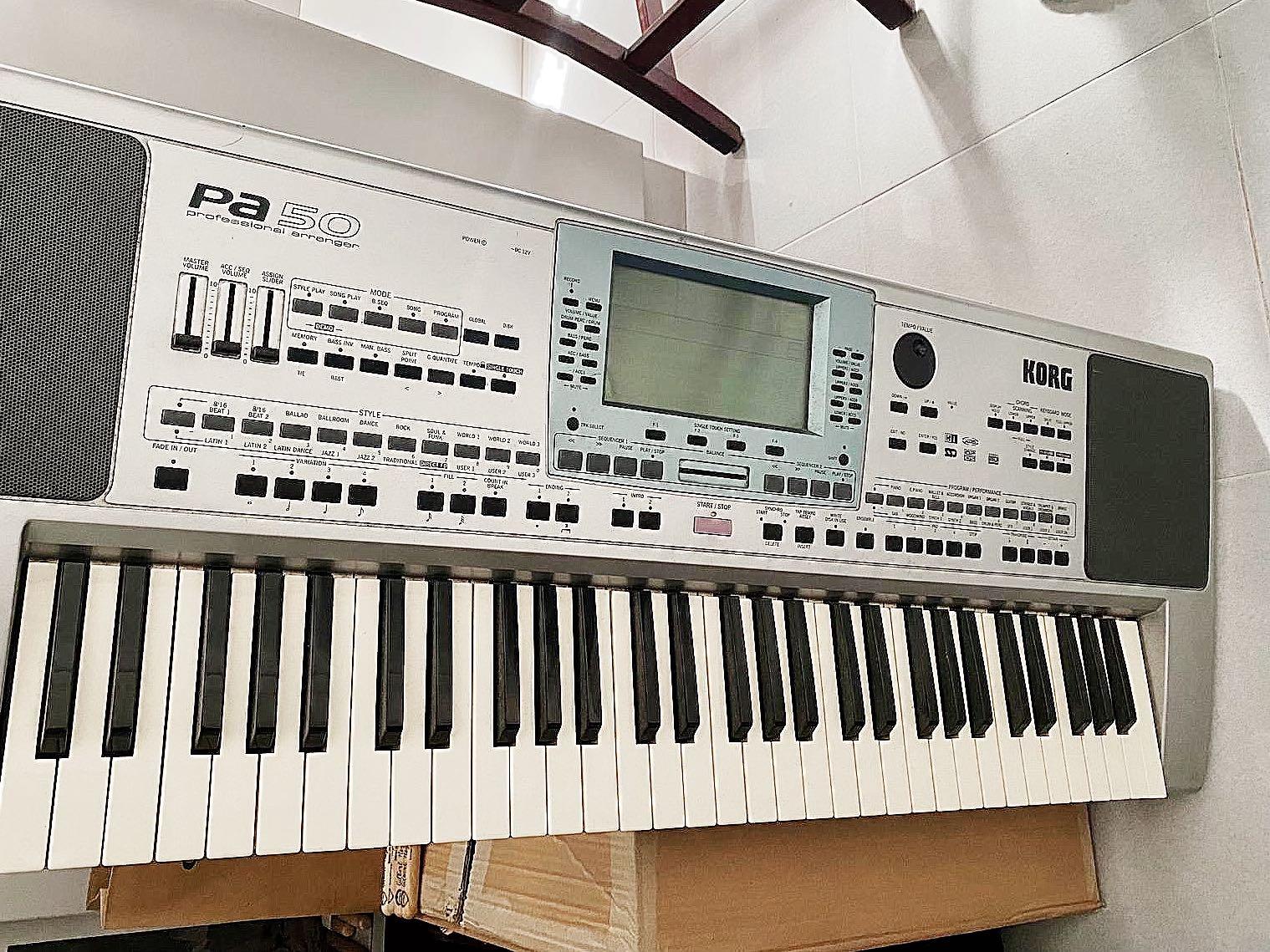 KORG PA 50 professional arranger synth, Hobbies & Toys, Music & Media ...