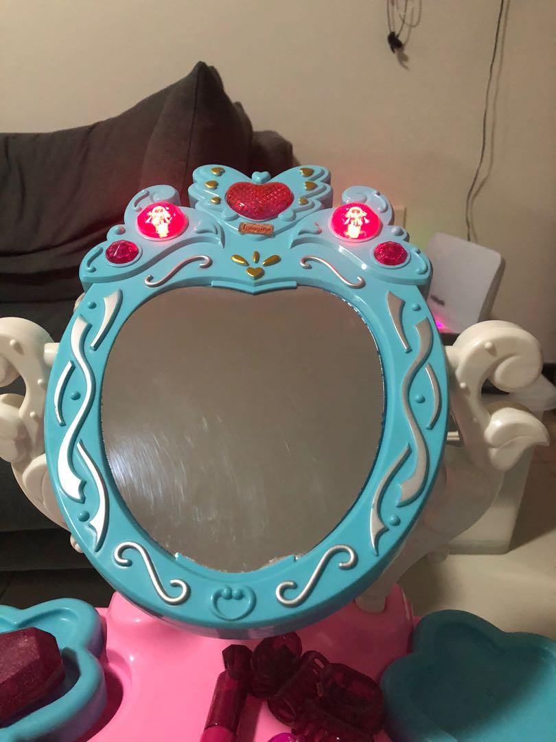 Princess dressing table, Babies & Kids, Baby Nursery & Kids Furniture ...