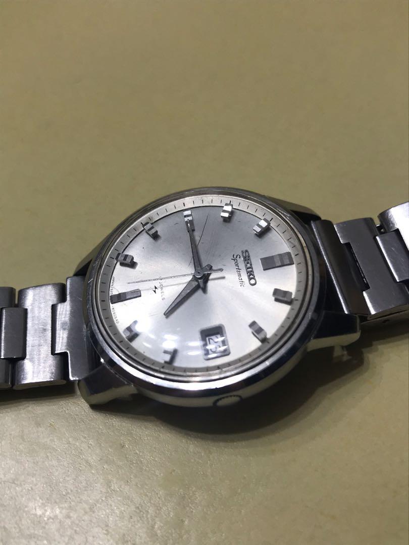 Seiko sportsmatic 37mm 17 Jewels automatic, 名牌, 手錶 - Carousell