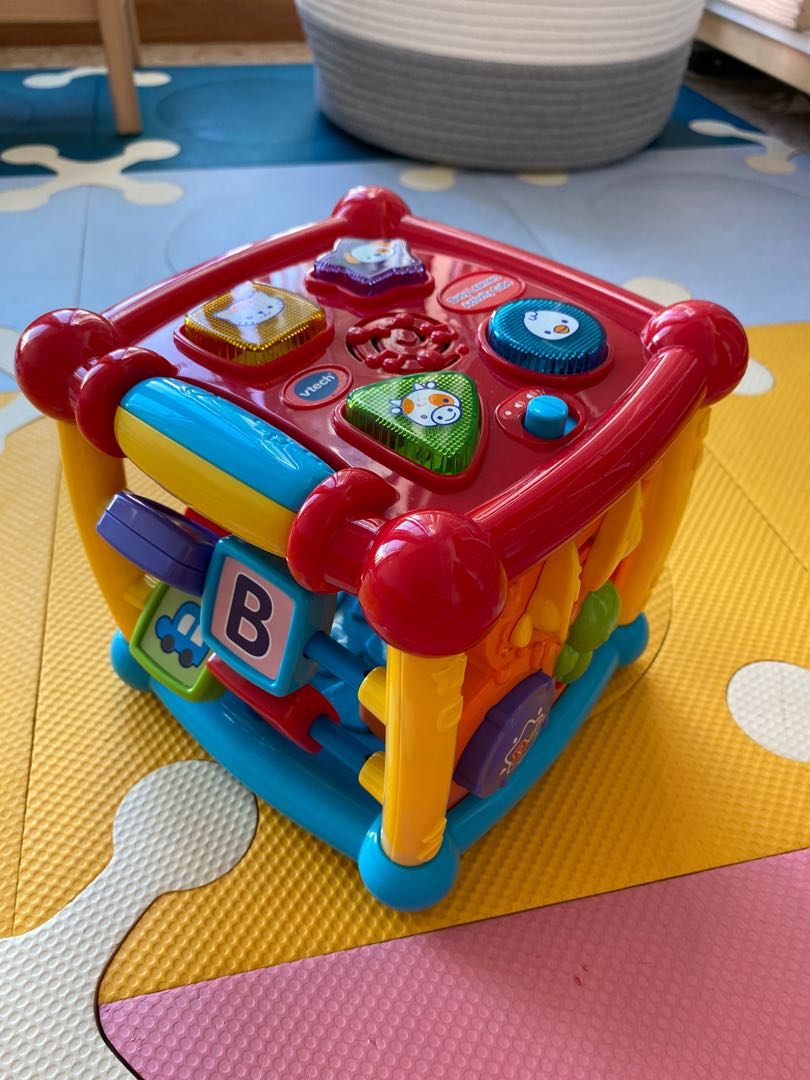Vtech learning cube, Hobbies & Toys, Toys & Games on Carousell