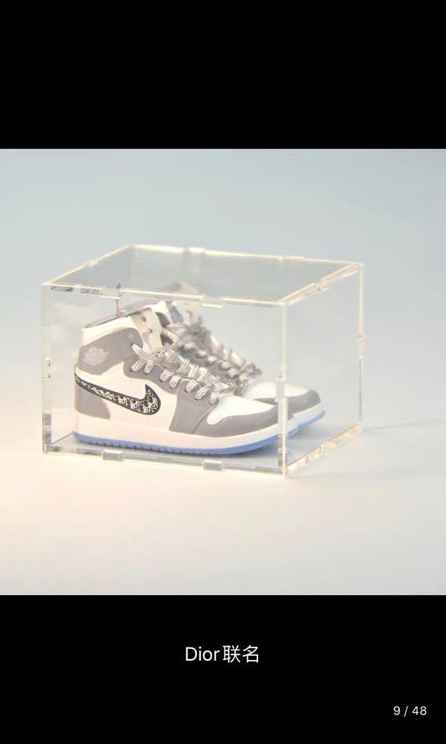 Air Jordan 1 miniature., Men's Fashion, Footwear, Sneakers on Carousell