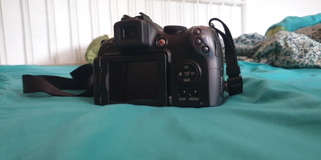 Canon Camera PowerShot SX10IS, Photography, Cameras on Carousell