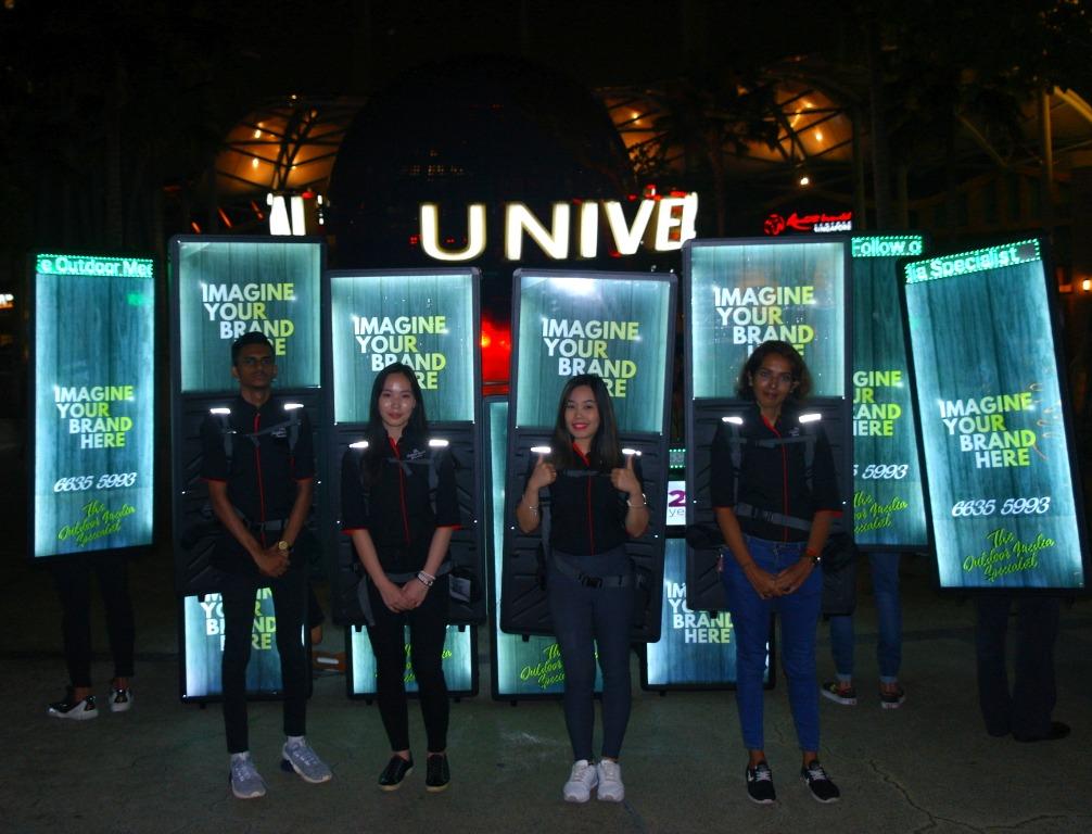 Human Billboard LED walking Sign - LED Backpack Sign Moving your brand ...
