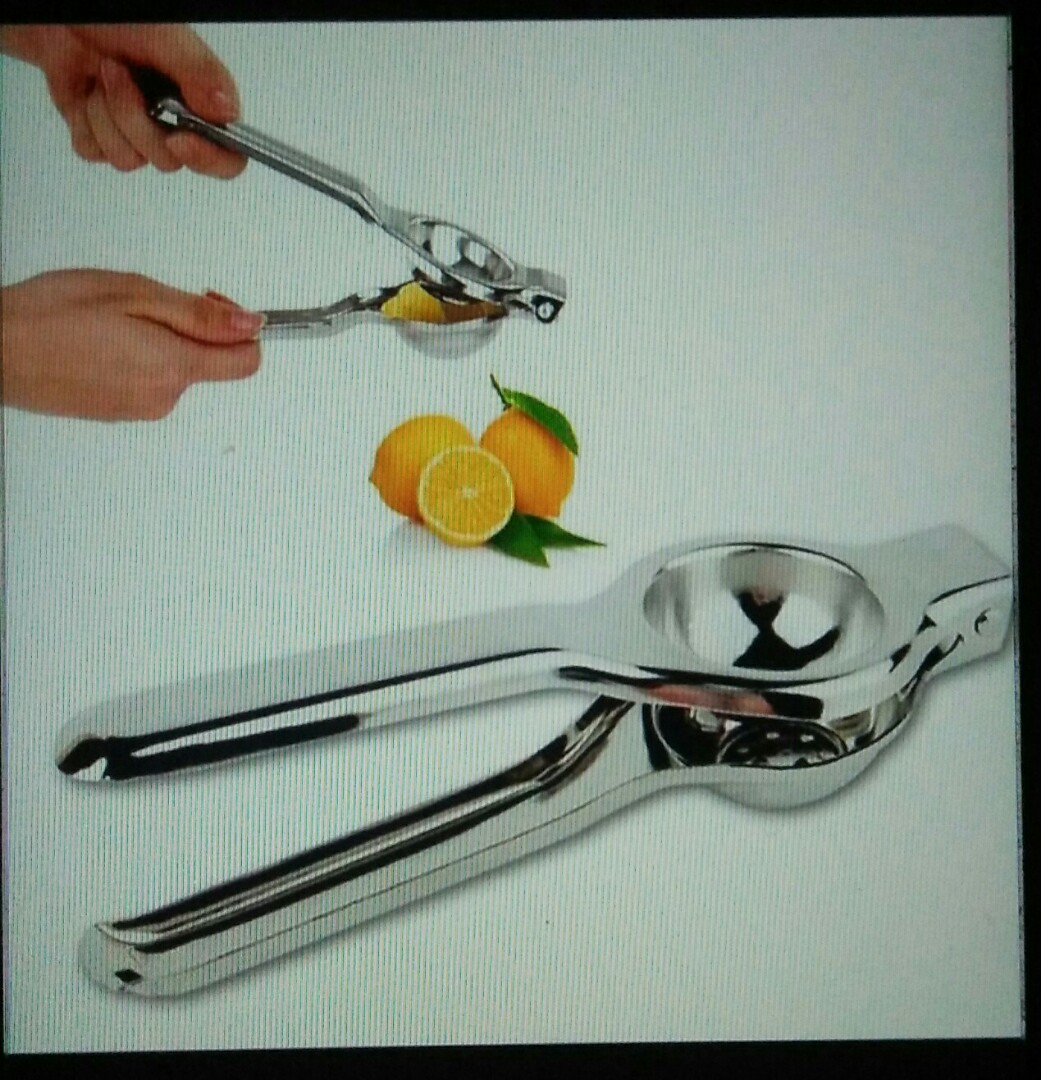 LEMON SQUEEZER STAINLESS CALAMANSI SQUEEZER, Food & Drinks, Fresh ...
