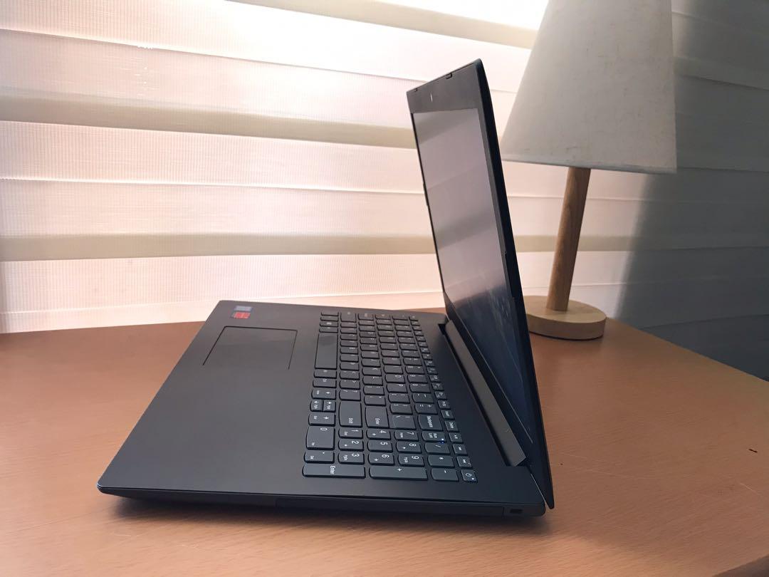 Lenovo ideaPad 81DE i7 Coffeelake 8th gen 8GB ram 256GB SSD 2GB VRam ...