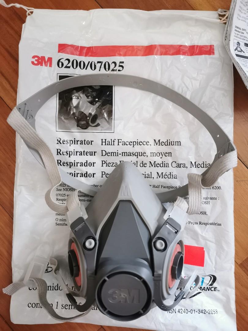New 3M 6200/07025 respirator half mask Medium size, Design & Craft ...