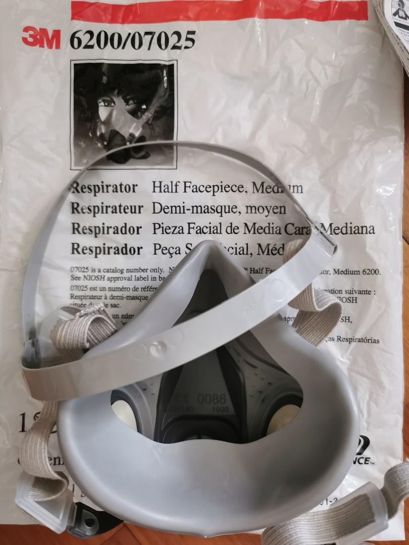New 3M 6200/07025 respirator half mask Medium size, Design & Craft ...