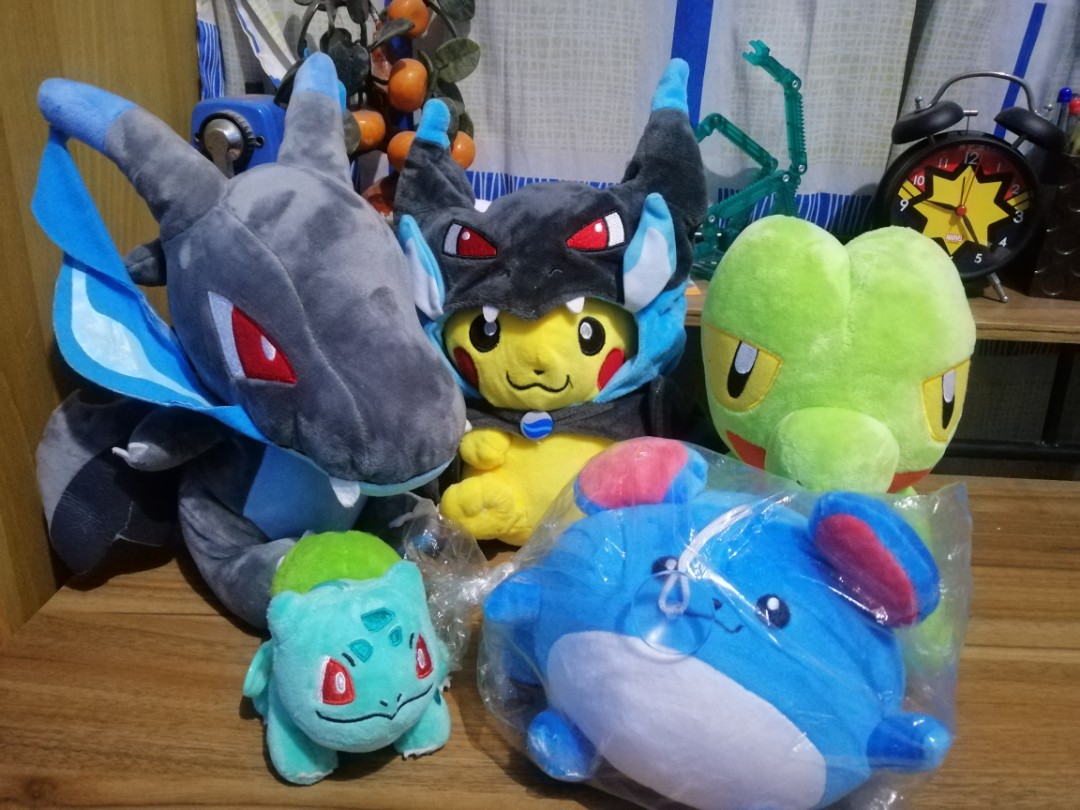 Pokemon Charizard X Pikachu Treecko Marill, Hobbies & Toys, Toys ...