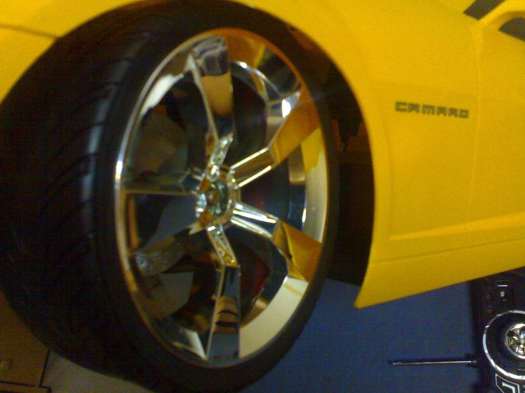 remote control BUMBLEBEE CAMARO 09 ( GIANT SCALE ), Hobbies & Toys ...