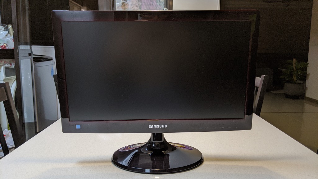Samsung 20 Inch Monitor S20C300BL, Computers & Tech, Parts ...