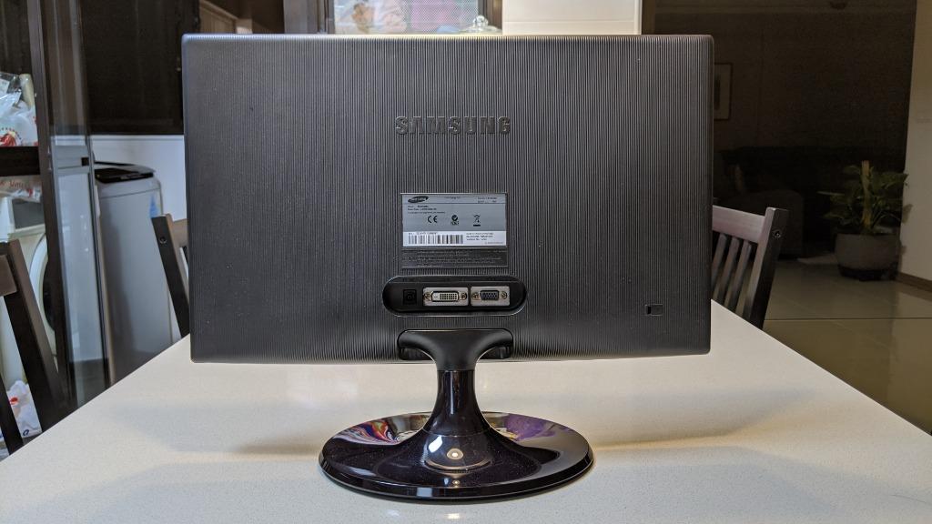 Samsung 20 Inch Monitor S20C300BL, Computers & Tech, Parts ...