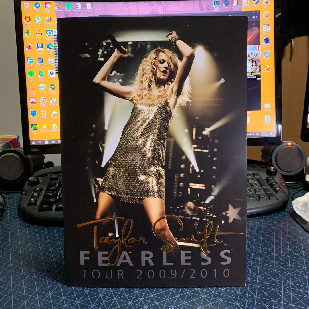 Taylor Swift Fearless Tour Book Hobbies And Toys Books And Magazines Assessment Books On Carousell