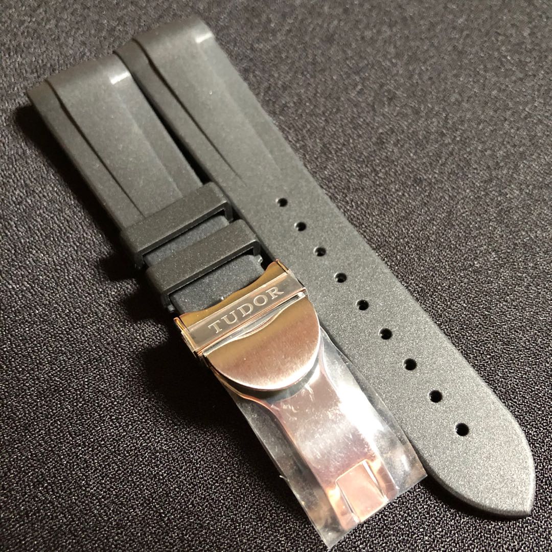 Tudor deployant rubber strap, Luxury, Watches on Carousell