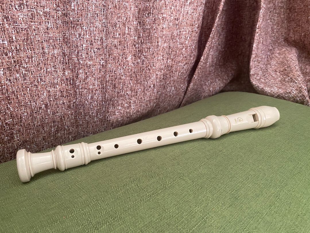 Yamaha Recorder/ Flute, Hobbies & Toys, Music & Media, Musical ...