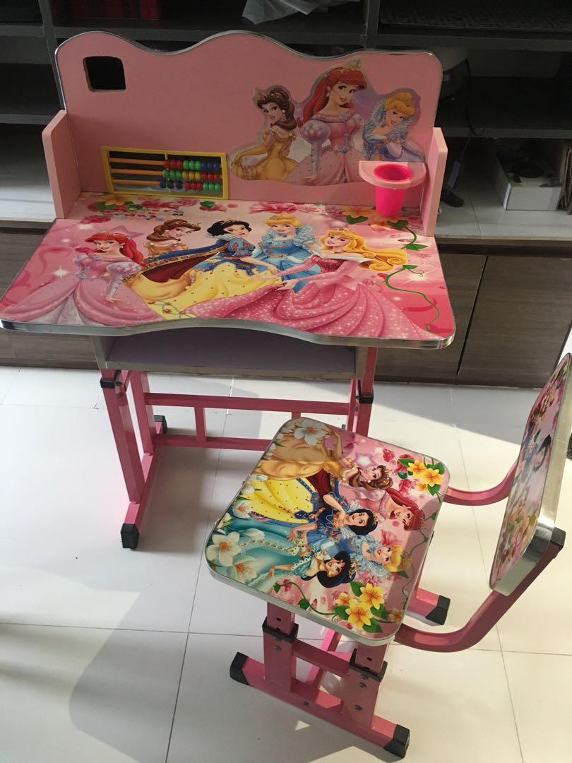 Disney Princess Tables and Chair, Babies & Kids, Baby Nursery & Kids ...
