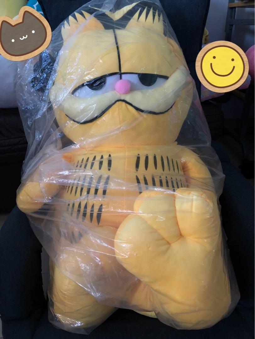2-Garfield Bundle Deal, Hobbies & Toys, Toys & Games on Carousell