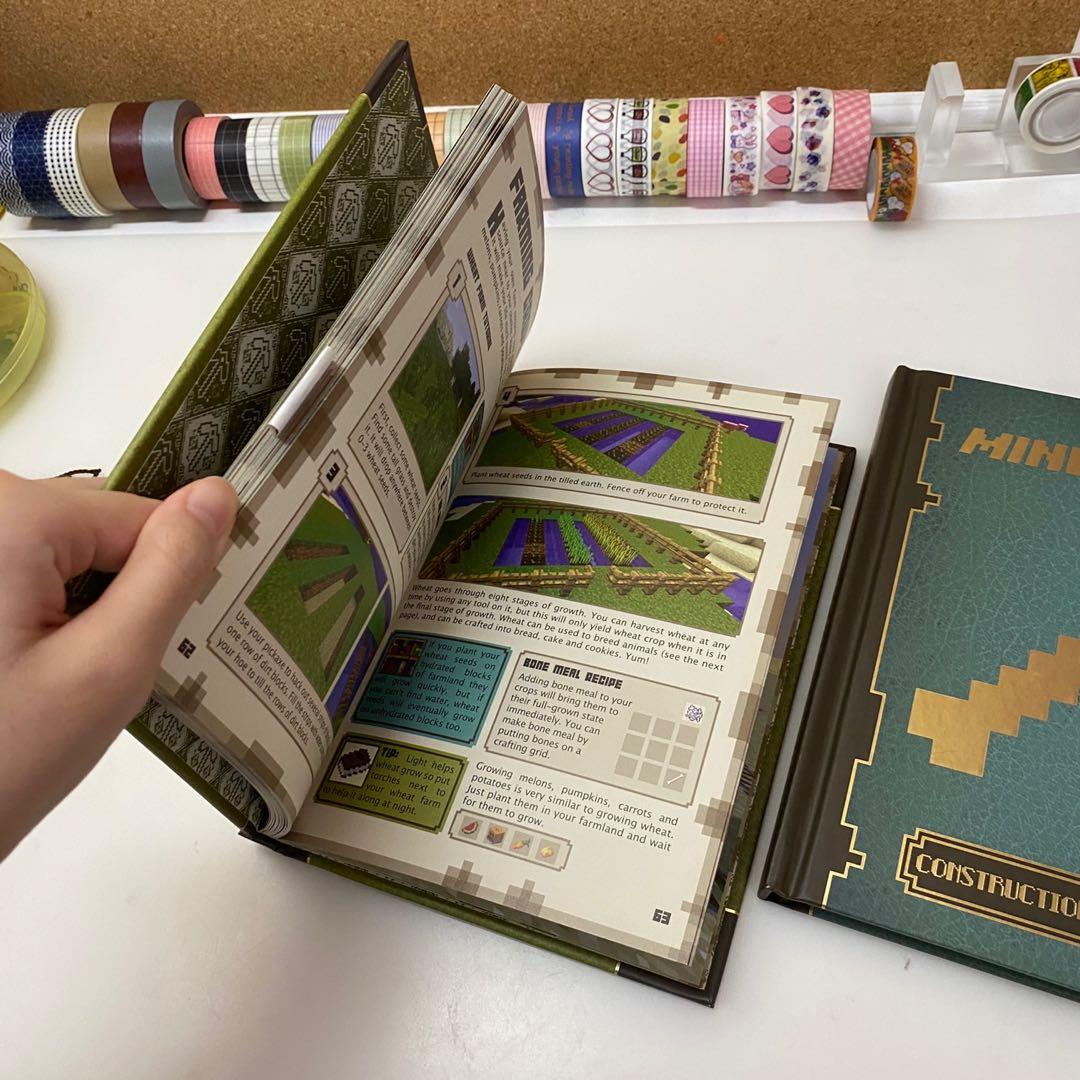 minecraft books, Buku & Alat Tulis, Buku di Carousell