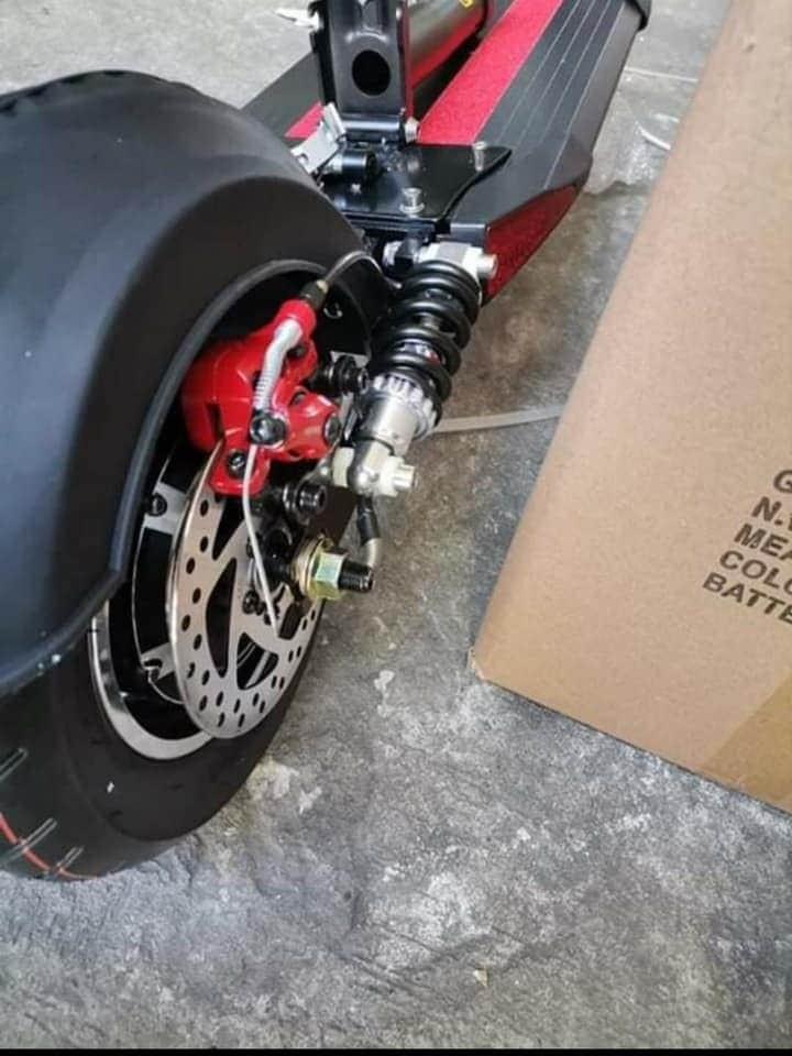 LATEST VERSION Mobers S10 Electric Scooter, Sports Equipment, Sports ...