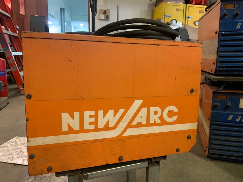 Newarc R3000 Welder Welding Machine, Everything Else on Carousell