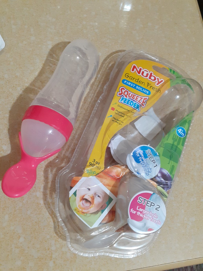 Nuby squeeze feeder, Babies & Kids, Nursing & Feeding, Weaning & Toddler Feeding on Carousell