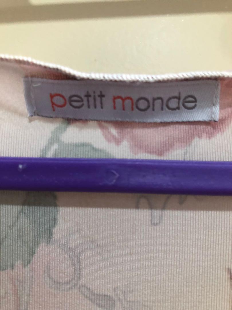 Petite Monde Dainty Top, Women's Fashion, Tops, Others Tops on Carousell