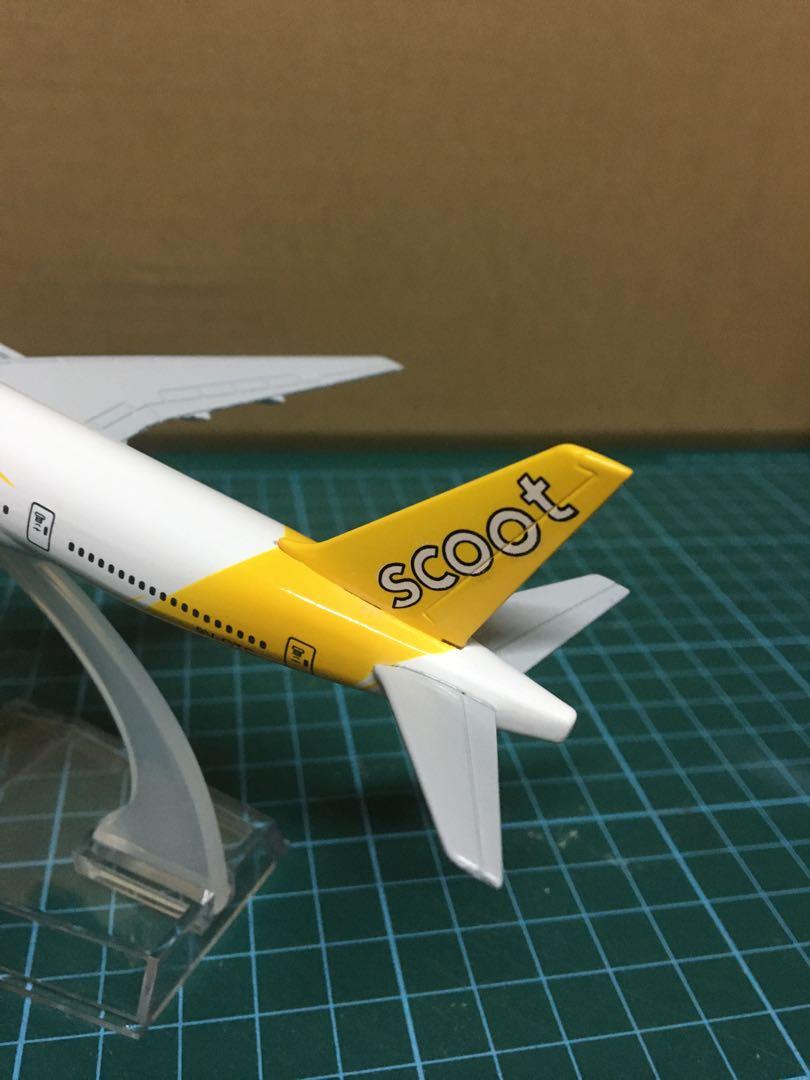 Scoot Boeing 777-200 model, Hobbies & Toys, Toys & Games on Carousell
