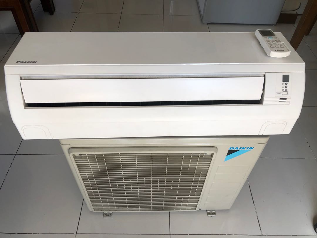 1.5 HP aircon (split type, non-inverter), TV & Home Appliances, Air ...