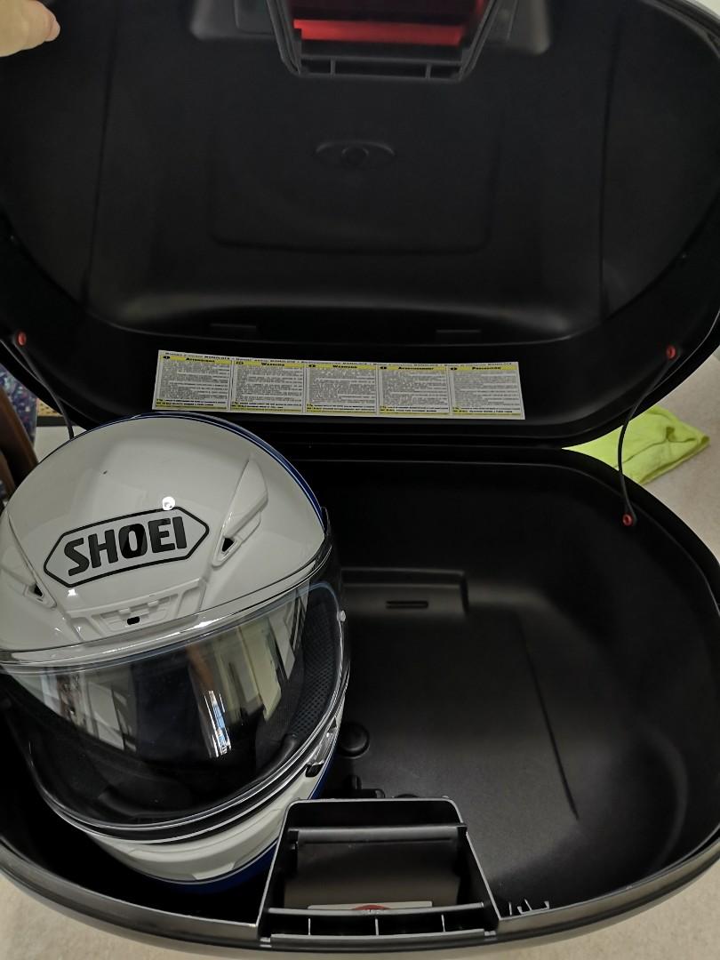 Givi Simply top case top box monolock, Motorcycles, Motorcycle ...