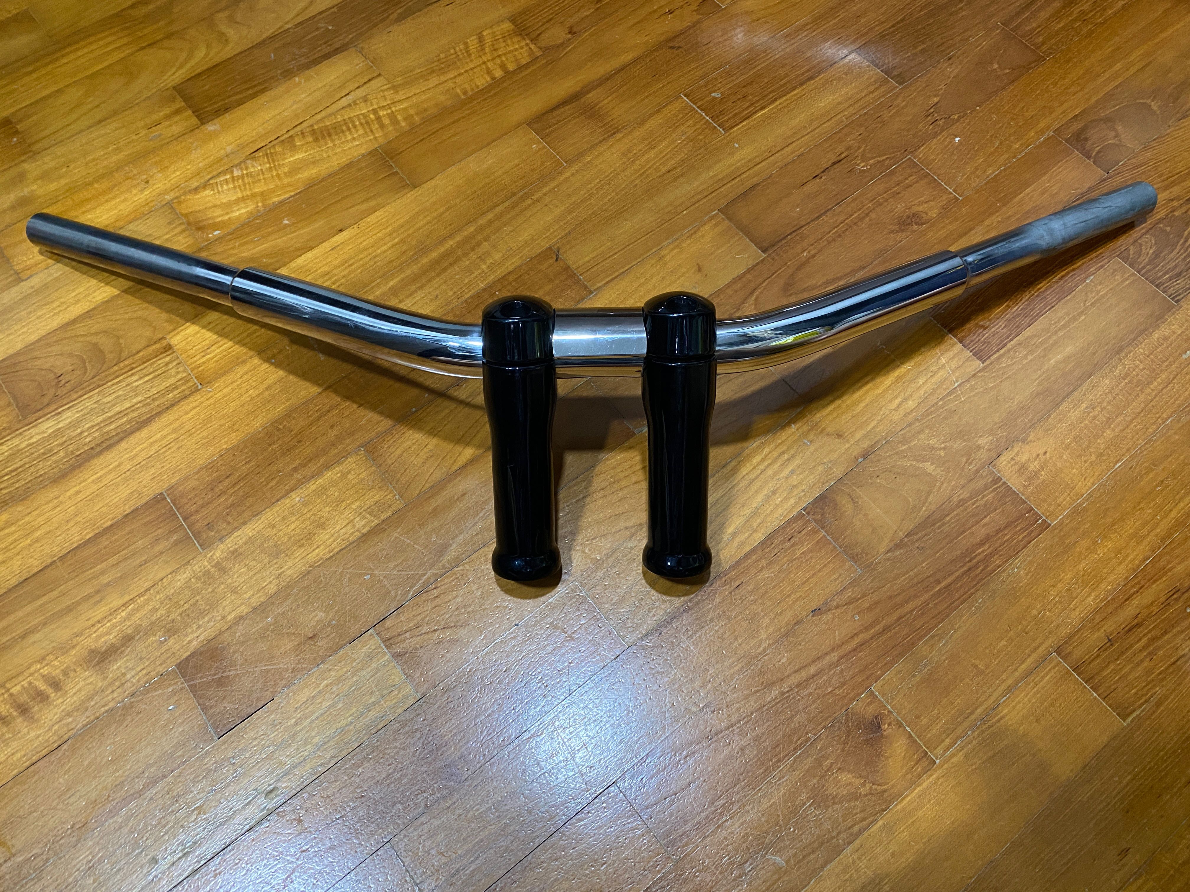 Harley Davidson Dyna Drag Bar with Riser, Motorcycles, Motorcycle ...