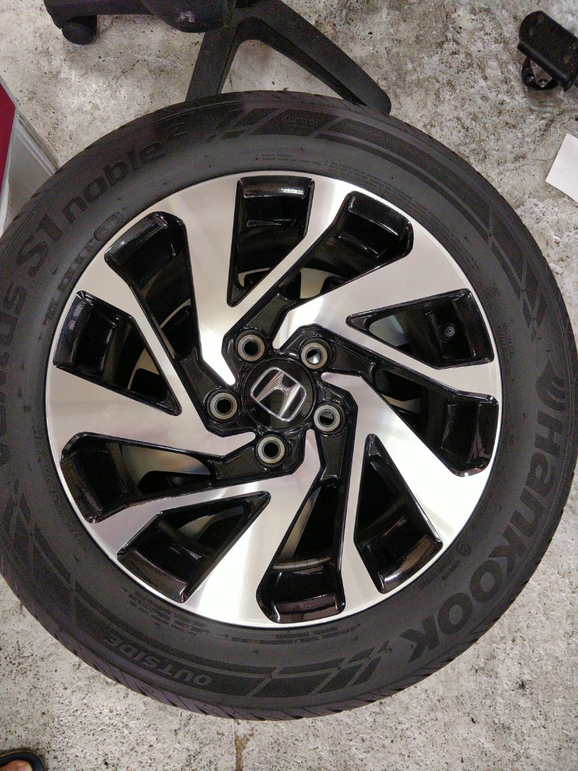 Honda Civic stock rim 16 inch, Car Accessories, Tyres & Rims on Carousell