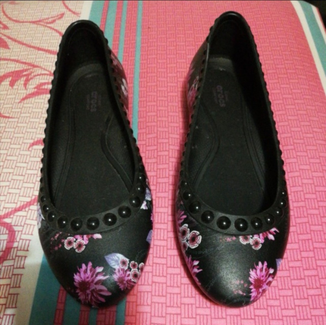 Lina Luxe Ballet Flats (Crocs), Women's Fashion, Footwear, Flats on ...