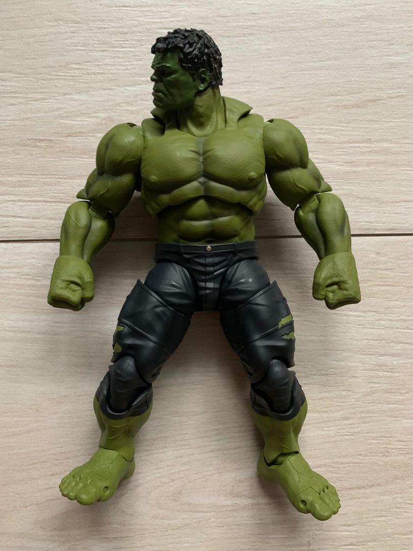 SHF Figuarts Infinity War Endgame HULK with Custom head, Hobbies & Toys ...
