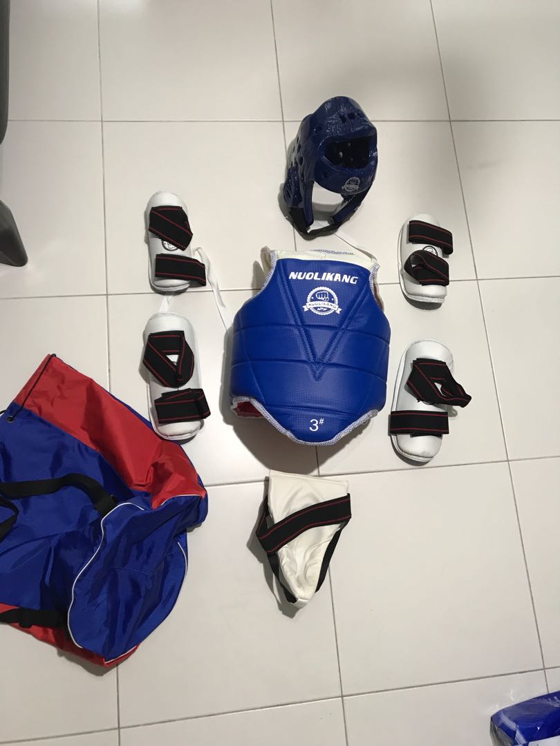 Taekwondo sparring full set, Sports Equipment, Exercise & Fitness ...