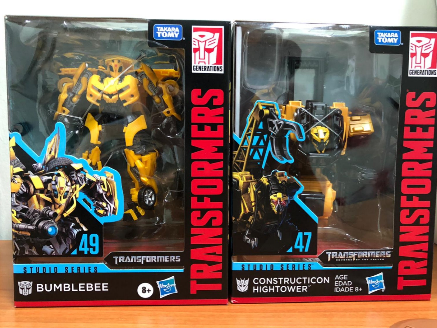 Transformers Bumblebee / Construction Hightower, Hobbies & Toys, Toys ...