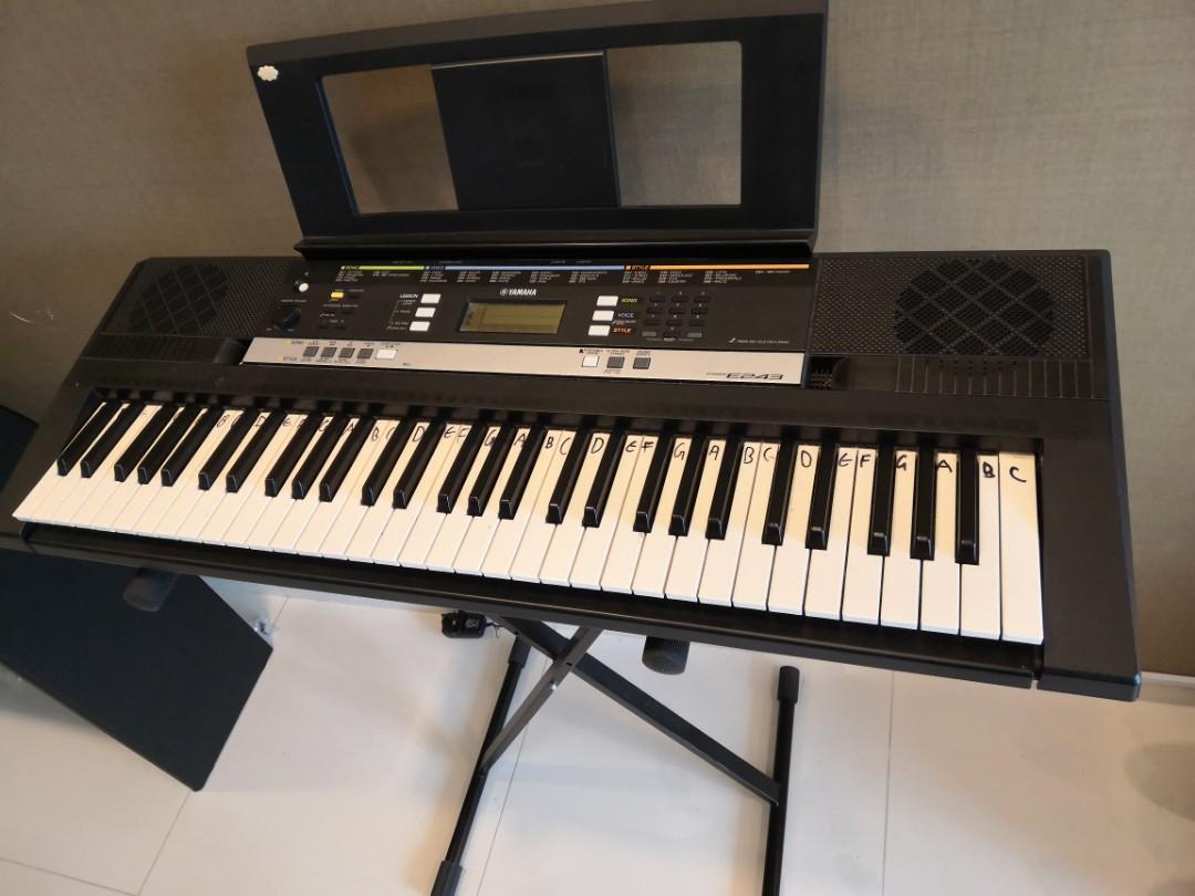 Yamaha PSR E243 Keyboard with Stand, Hobbies & Toys, Music & Media ...