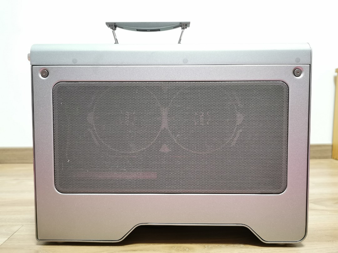 Akitio Node Pro (eGPU enclosure), Computers & Tech, Parts & Accessories ...