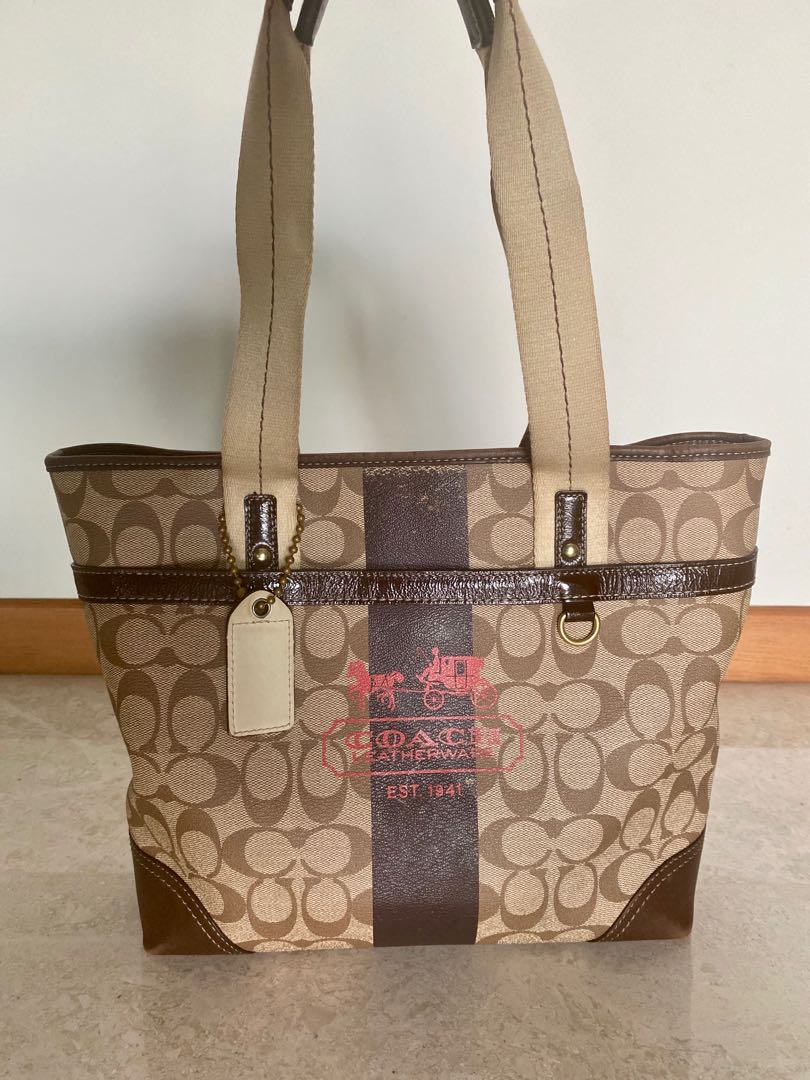 Authentic Coach Signature Tote Bag, Women's Fashion, Bags & Wallets ...