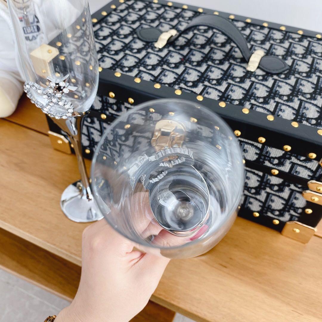 [instock] dior wine glass set with box, Women's Fashion, Watches ...