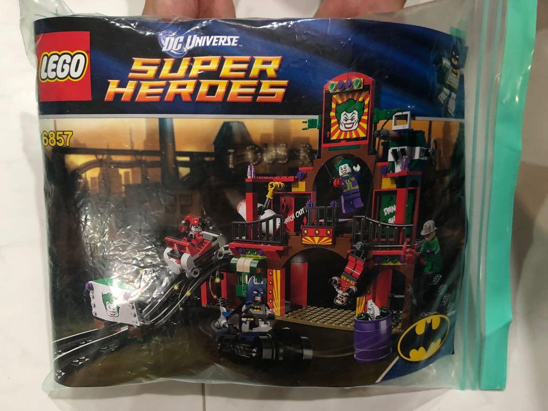 Lego 6857 The dynamic Duo Funhouse Escape, Toys & Games, Bricks ...