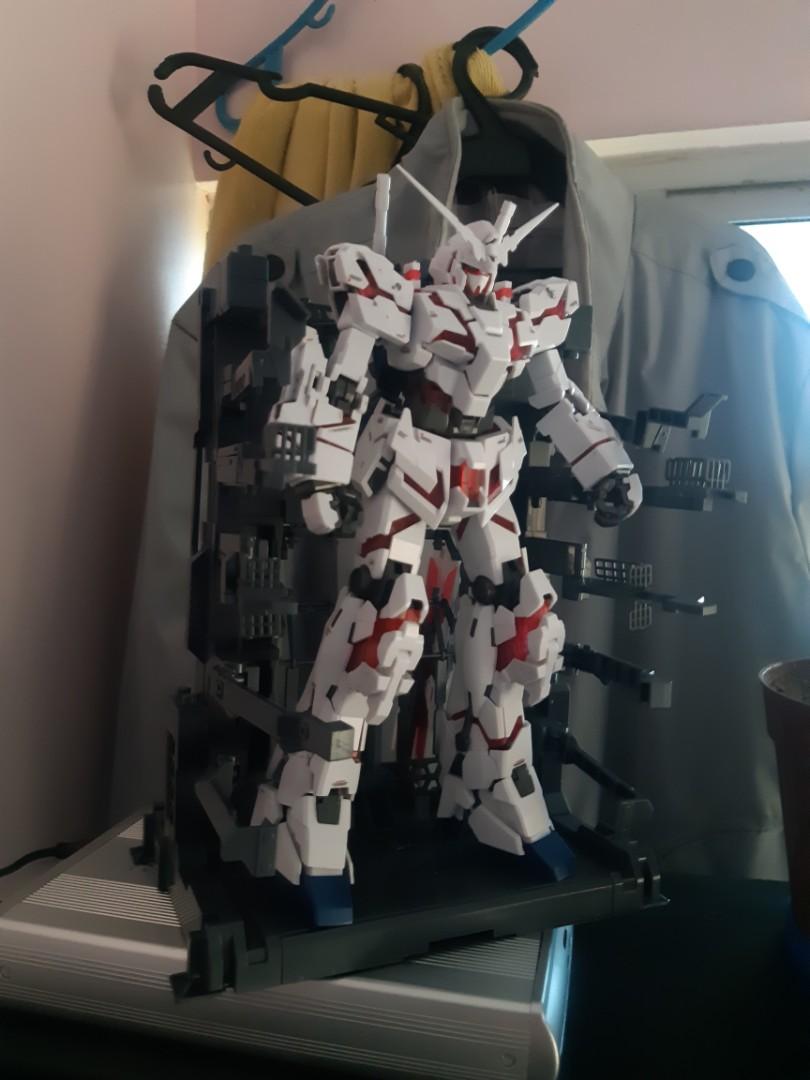 MG 1:100 Scale Daban Model RX-0 Unicorn with Cage, Hobbies & Toys, Toys ...