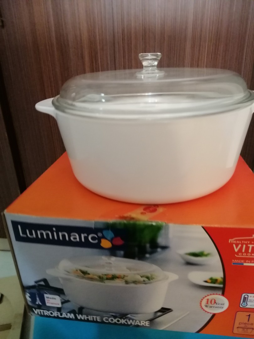 NEW Luminarc Vitroflam White 3.5L, Furniture & Home Living, Kitchenware ...